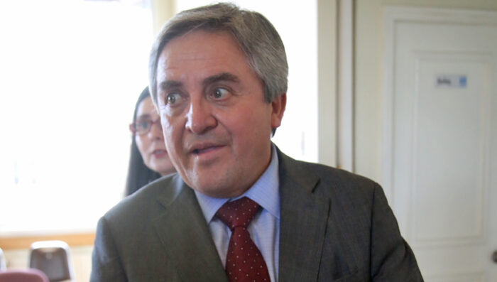 Paredes en “periodo de reflexión” para decidir si renuncia o se postula ...