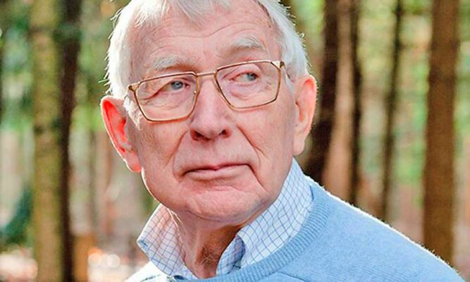 A los 94 años murió Lou Ottens, el ingeniero holandés que inventó el ...