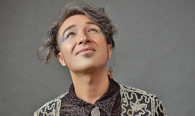 Chinoy lanza disco doble con sus primeras creaciones | La Prensa Austral