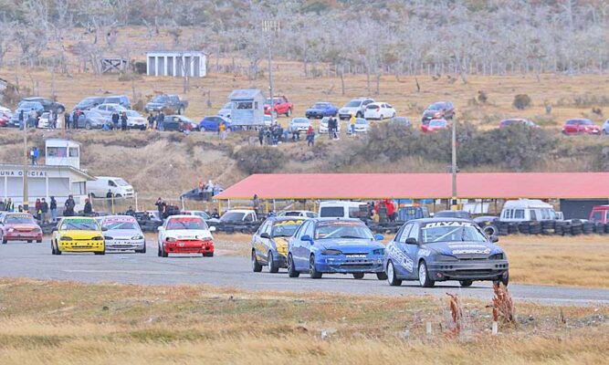 En tierra derecha el campeonato de Apimag | La Prensa Austral