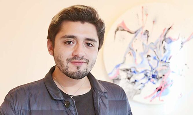 Nicolás Vera Dos Santos estremece las texturas con su arte abstracto ...
