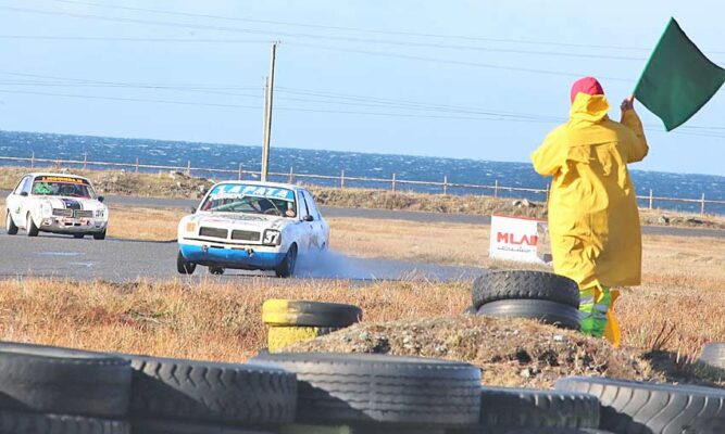 Apimag cierra su temporada en Cabo Negro | La Prensa Austral