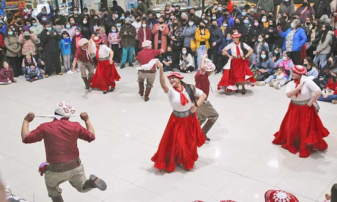 Día Mundial del Folclore | La Prensa Austral