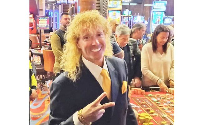 Farkas viajó a la Antártica y antes estuvo probando suerte en el casino ...
