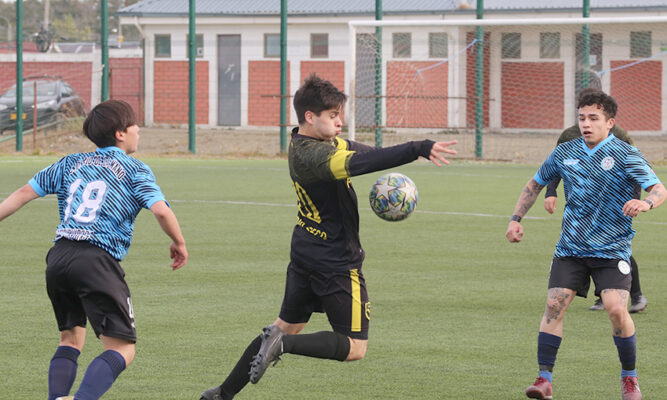 Río Seco sigue imparable en el Barrio Sur | La Prensa Austral