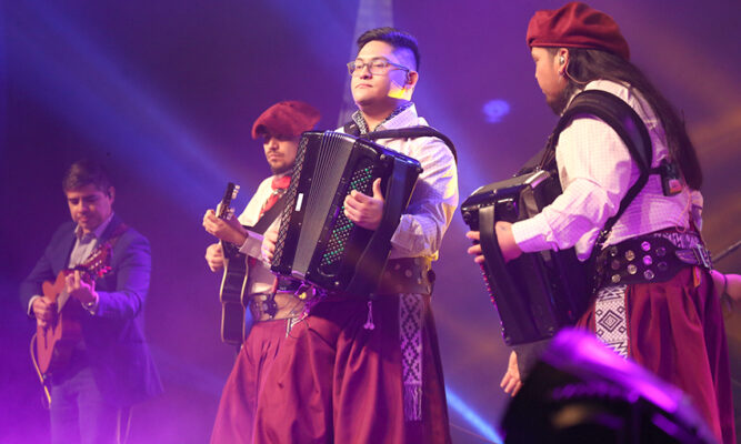 Los Chamanes de la Patagonia representarán a Chile en la Fiesta Mundial ...
