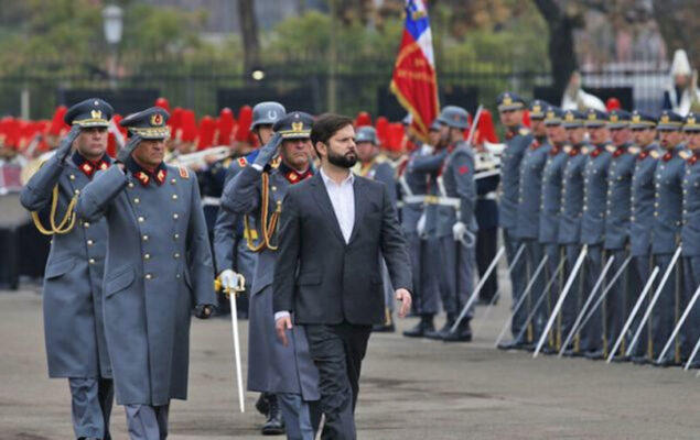 Presidente Boric encabezó Juramento a la Bandera | La Prensa Austral