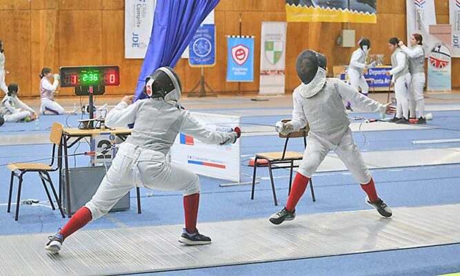 Positivo balance de esgrimistas | La Prensa Austral