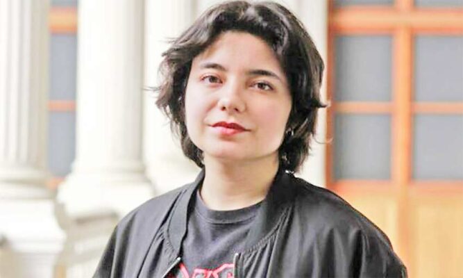 Nueva presidenta de la Fech es feminista y militante del PC | La Prensa ...