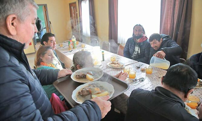 Comedor solidario de la Comunidad San Francisco de Asís | La Prensa Austral