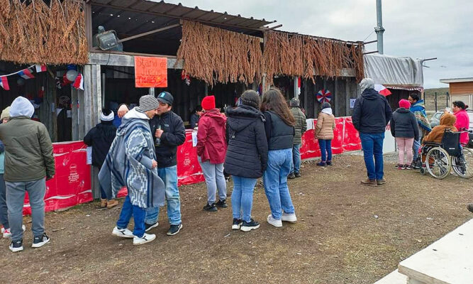 Moderado éxito en inicio de las ramadas dieciocheras | La Prensa Austral