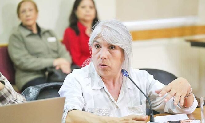 Consejera pide que se clarifique la política de vivienda del ministerio ...