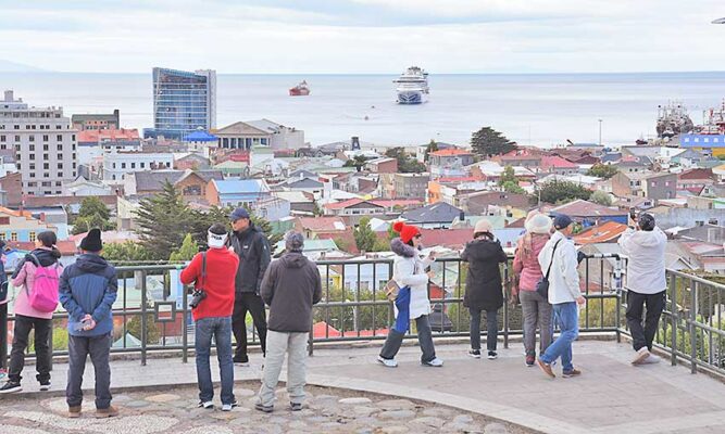 Crucero Sapphire Princess recaló en Magallanes | La Prensa Austral