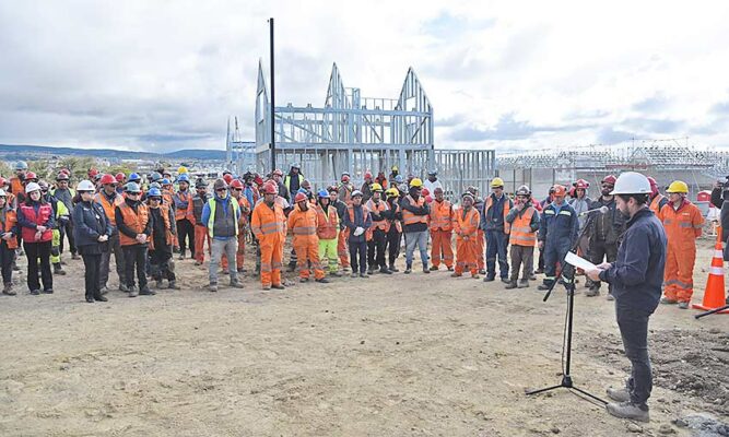 Cámara Chilena de la Construcción homenajeó a tres históricos ...