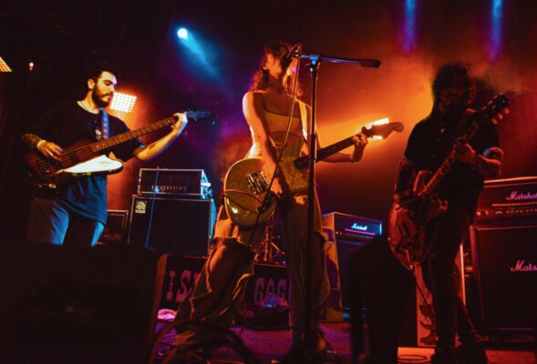 Amanda Kurt y su banda presentarán toda su intensidad rockera esta ...