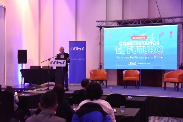 Seminario “Construyamos el Futuro: Visiones Políticas para Chile” | La ...