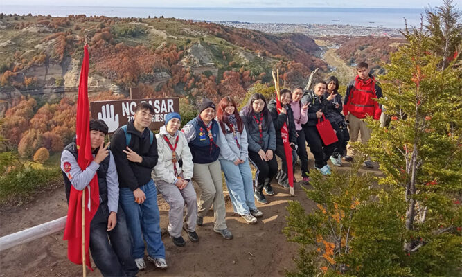 Caminata hasta el Mirador Las Minas marcó salida del Clan Aonikenk en ...